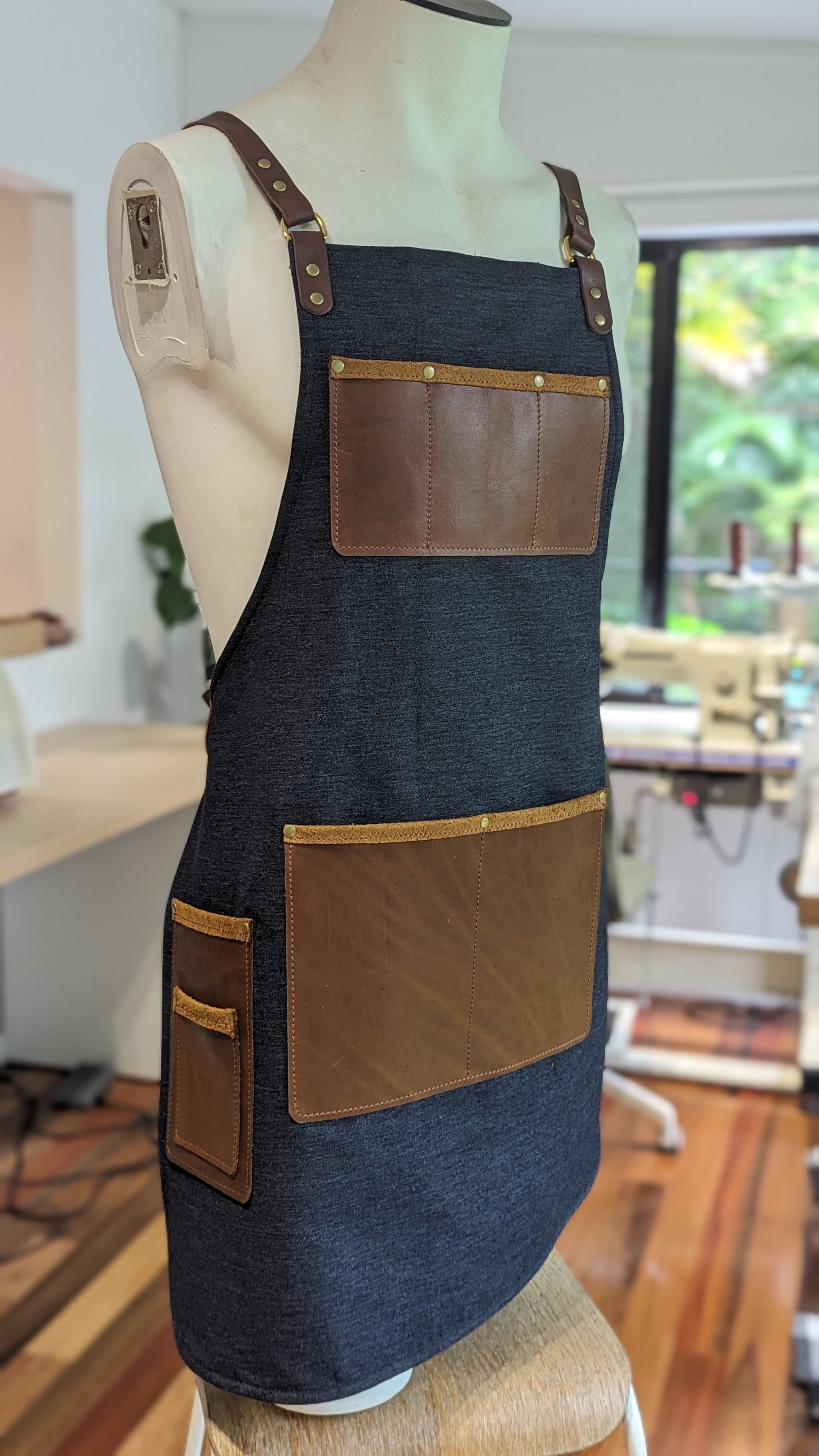 Woodworking Customisable Apron | En Mina Leather